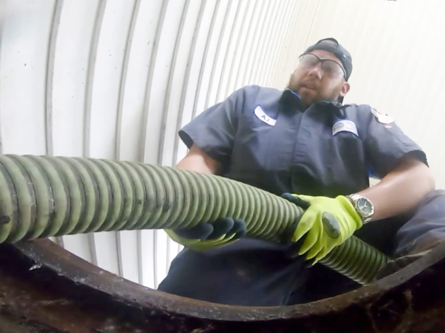 Watch Sewer Divers, Season 1 | Prime Video