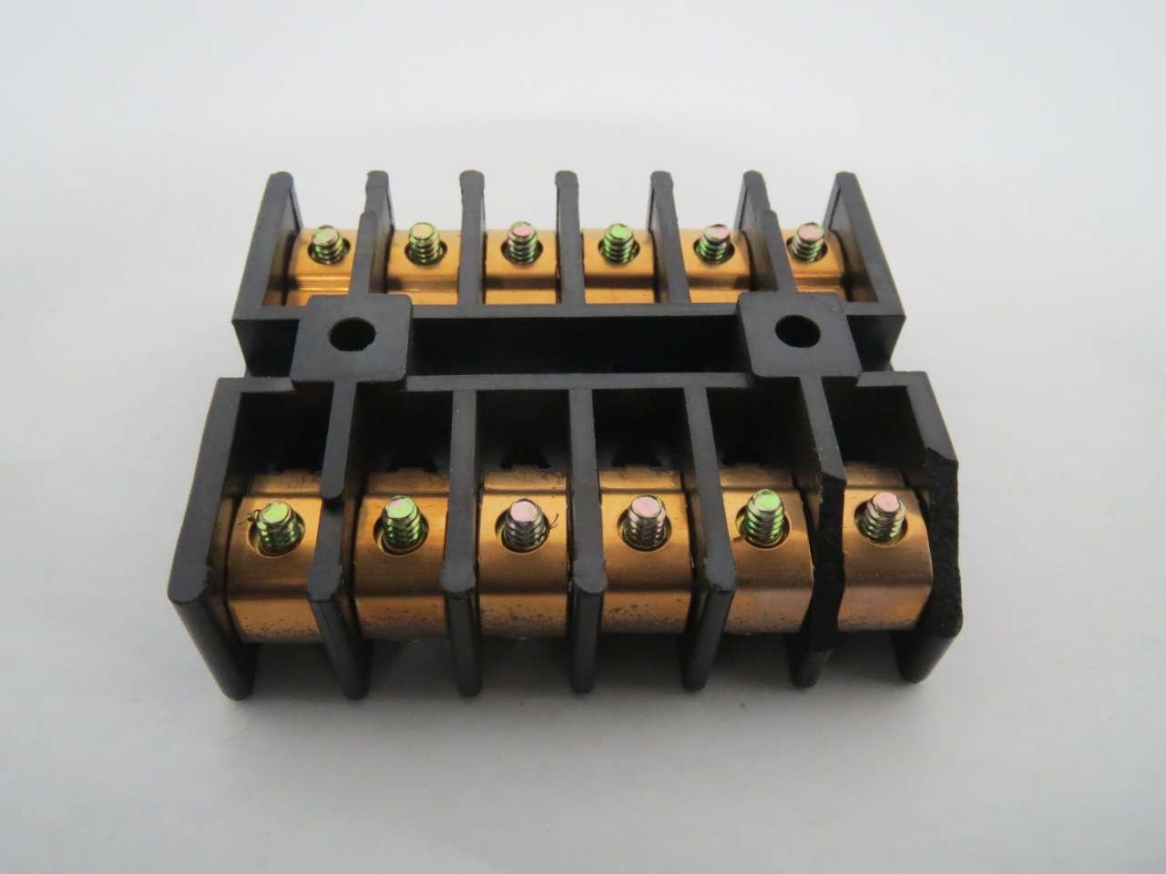 Amazon.com: DUNCO 27390J RENFREW 12PIN SOCKET RELAY BASE 230V-AC 10A ...