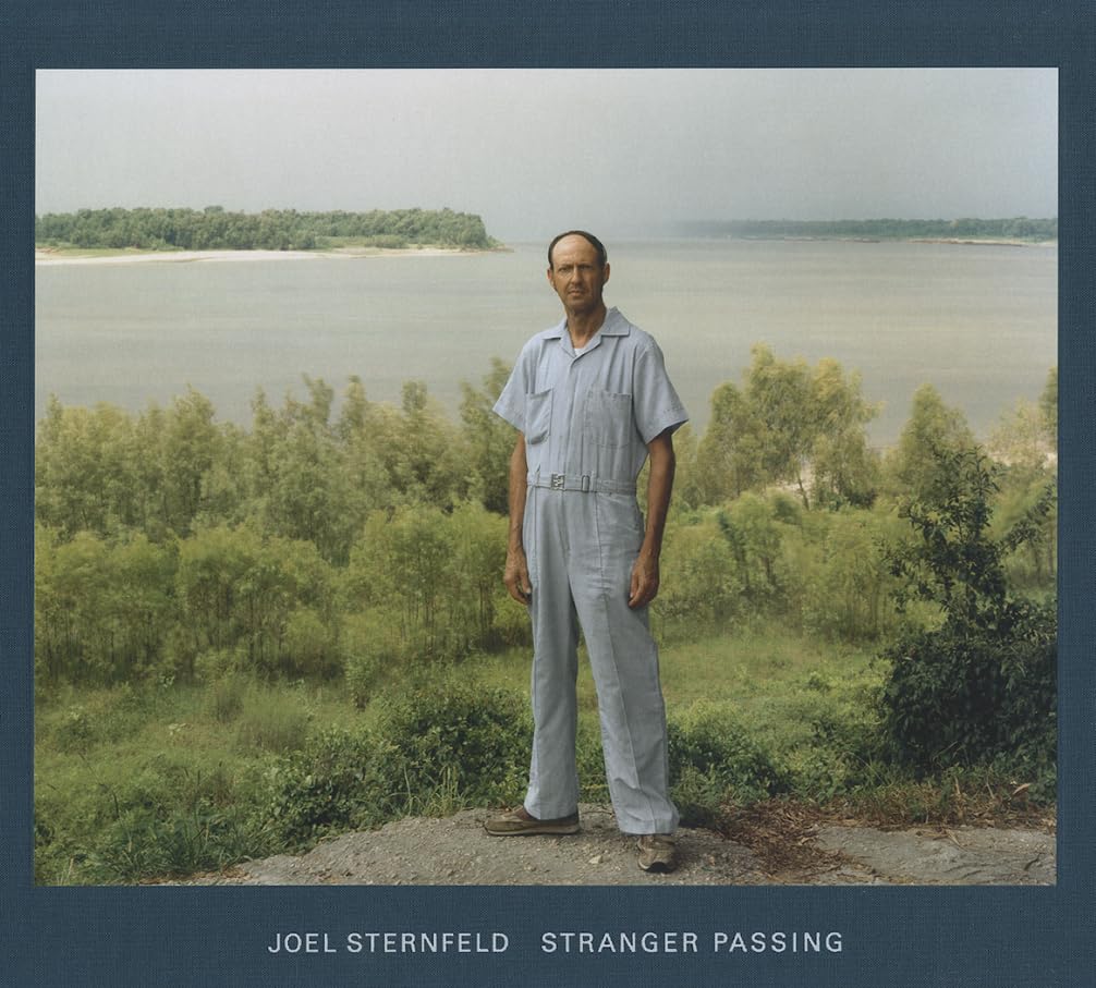 Joel Sternfeld: Stranger Passing: Sternfeld, Joel: 9783869304991 ...