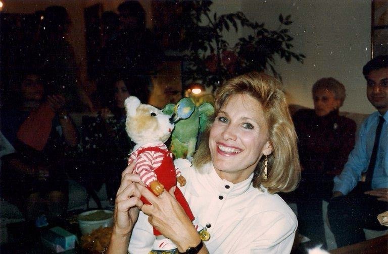 Amazon.com: Virginia Pope: books, biography, latest update