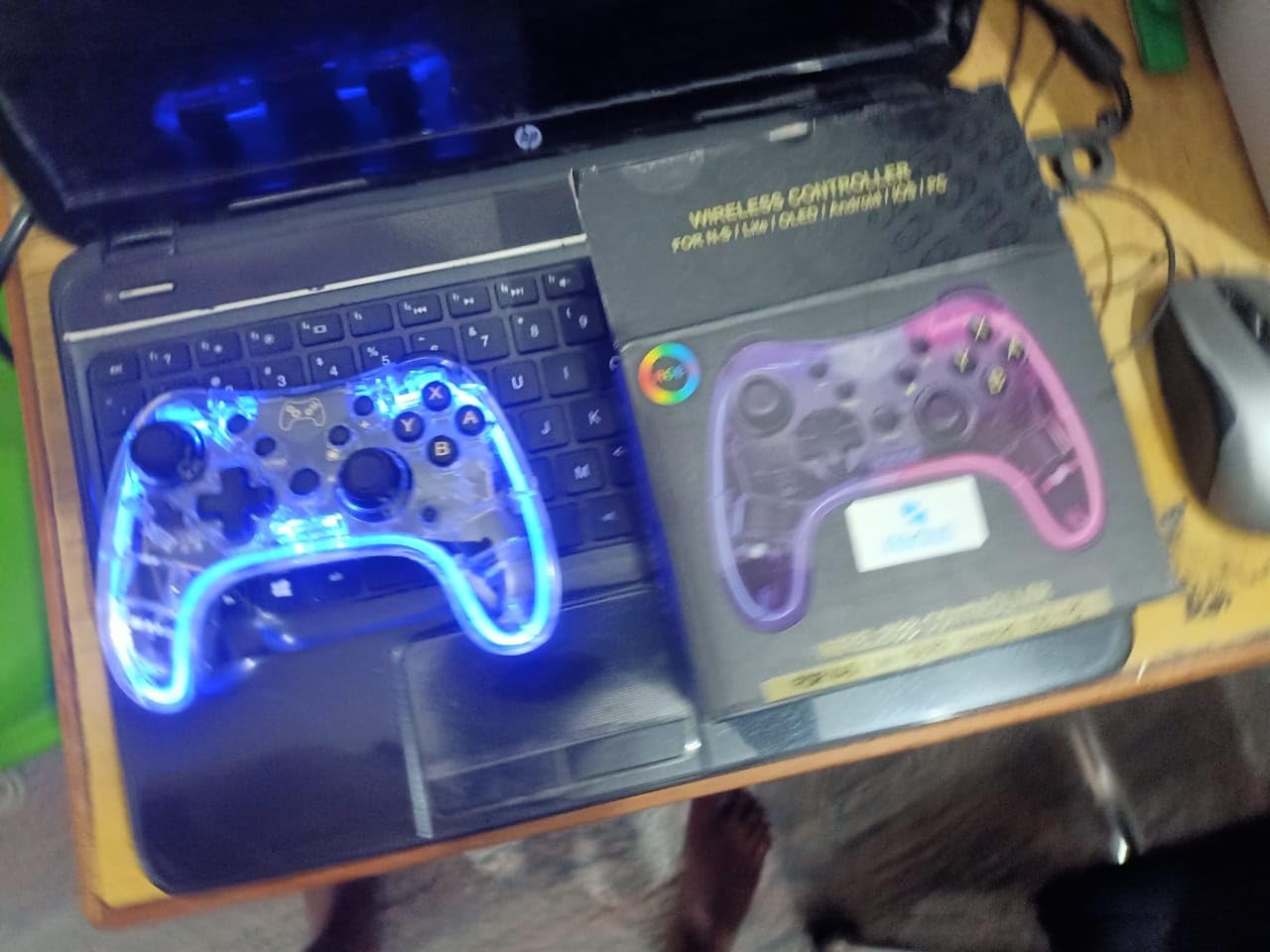 Focus Wireless RGB Gaming Controller For PC, Android, iOS, and PS4 ...