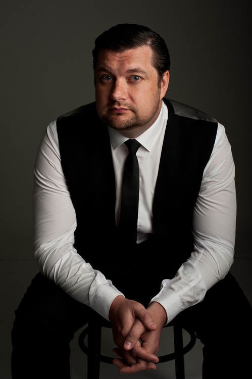 Amazon.co.uk: Paul Knight: books, biography, latest update