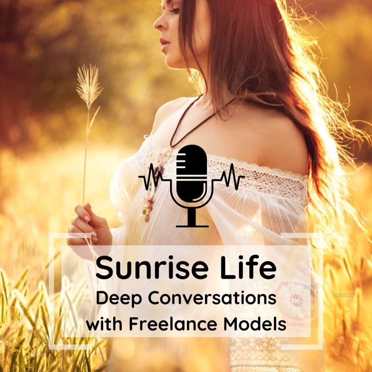 Amazon.co.jp: Sunrise Life - beyond skin deep conversations with freelance nude models : Kristy ...