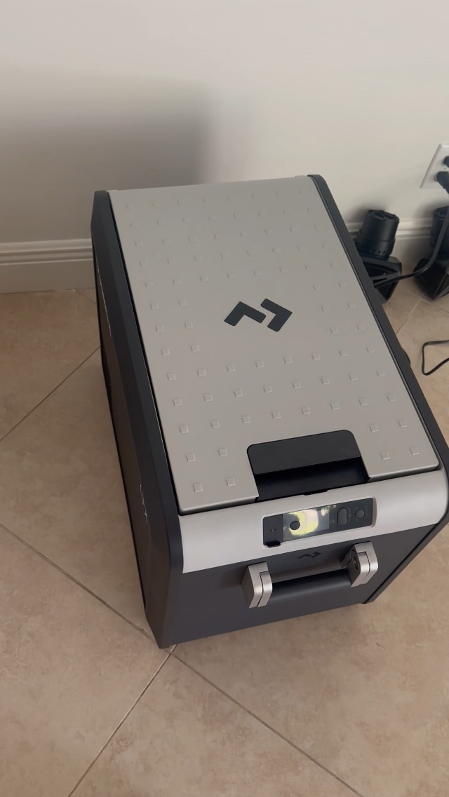 Watch The DOMETIC CFX3 25-Liter Portable Refrigerator and Freezer on ...