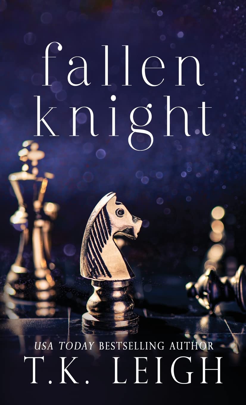 Fallen Knight (Broken Crown Trilogy): Leigh, T.K.: 9781954812246 ...