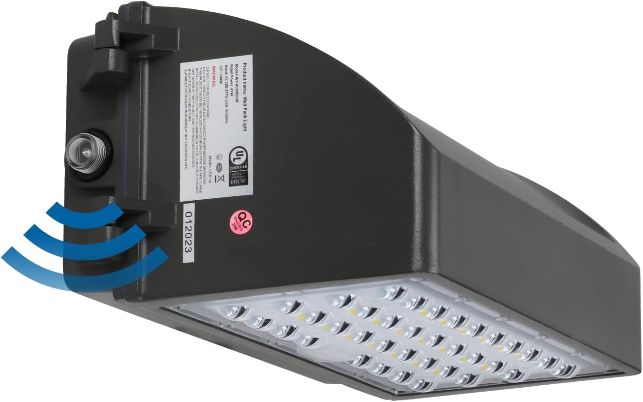 Lumark XTOR2B Cross tour Carbon Bronze 18W, Small Housing, Full Cutoff ...