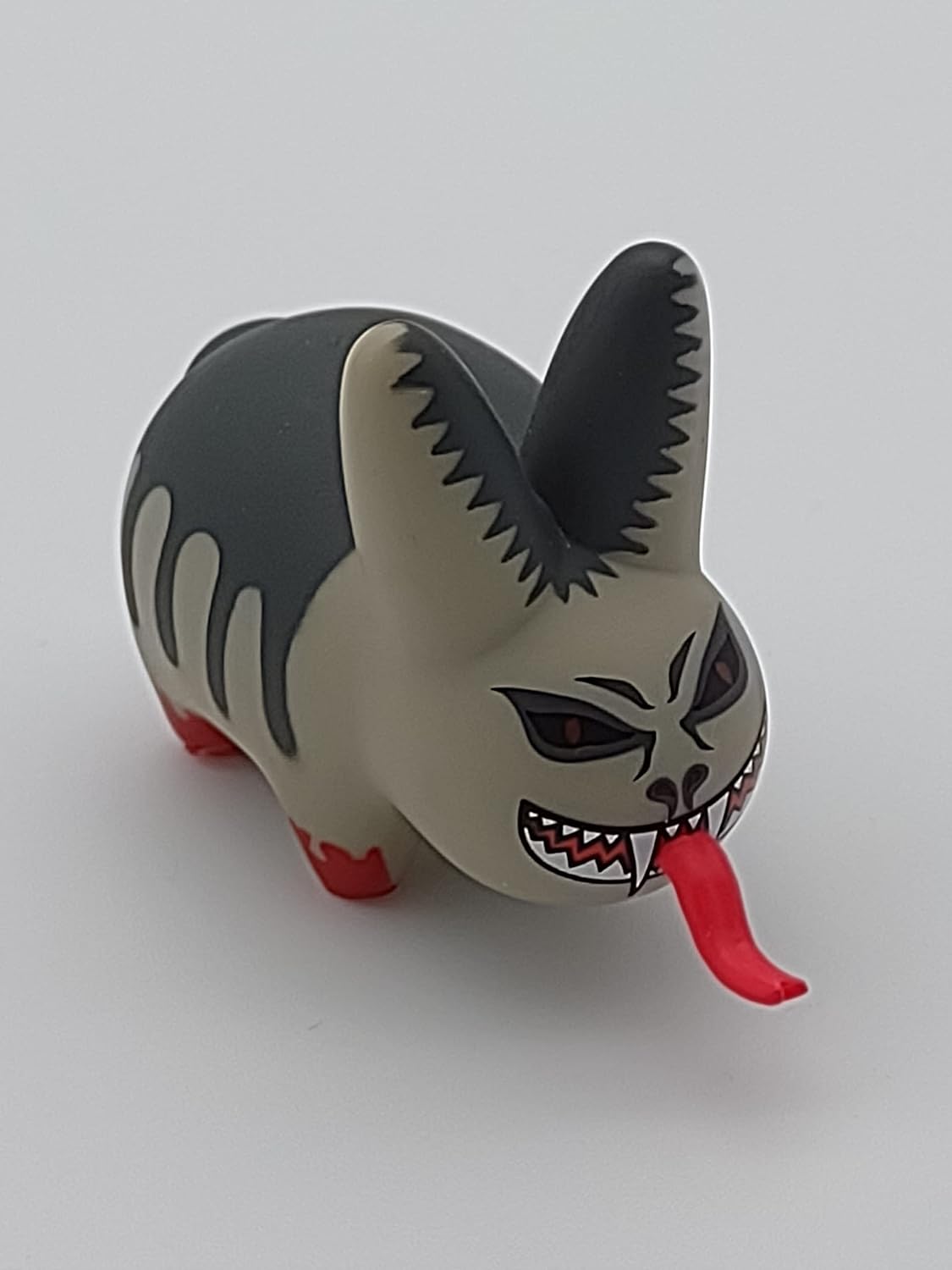 Amazon.com: Kidrobot Lore of The Labbits Chupacabra 1.4" Vinyl Figure ...