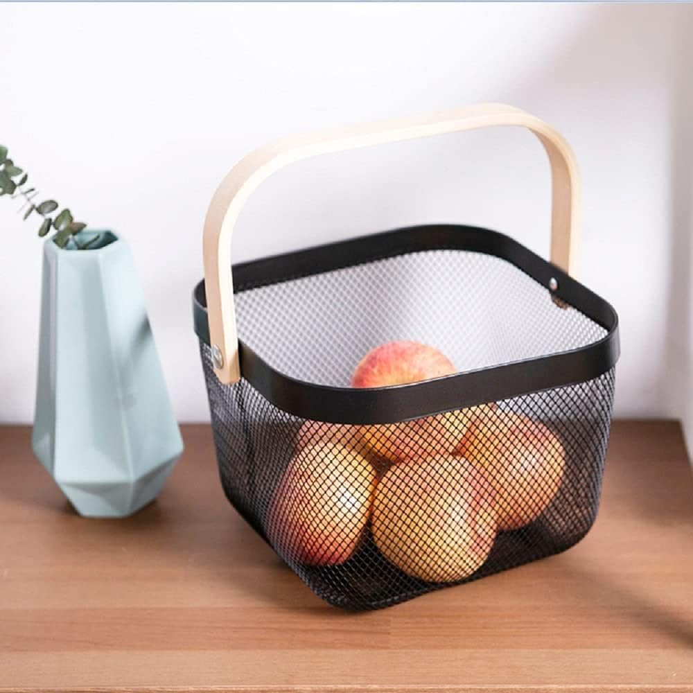 The Better Home Metal Mesh Fruit Basket With Wooden Handle | Kitchen ...