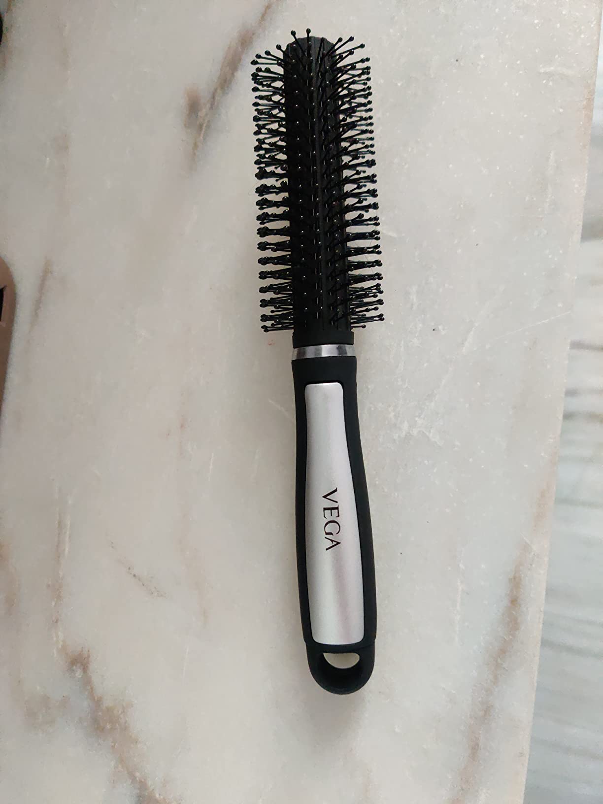 Buy Vega Round Hair Brush (India's No.1* Hair Brush Brand) For Adding ...