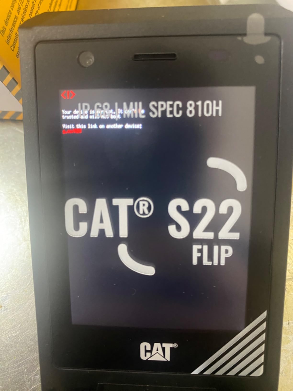 Cat S22 Flip (16GB) 2.8" Touchscreen, Android 11, IP68 Water Resistant ...