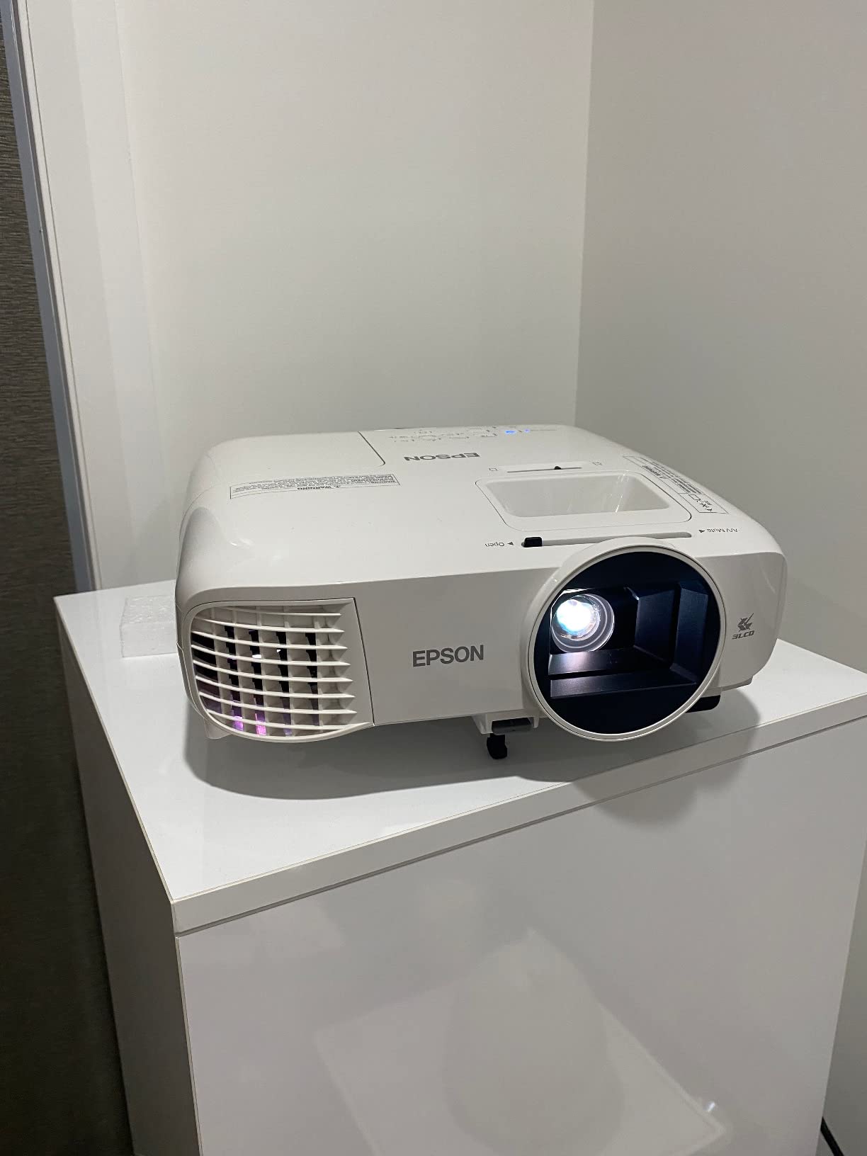 Epson EH-TW5700 Home Theatre Projector Full HD 1080 p, White ...