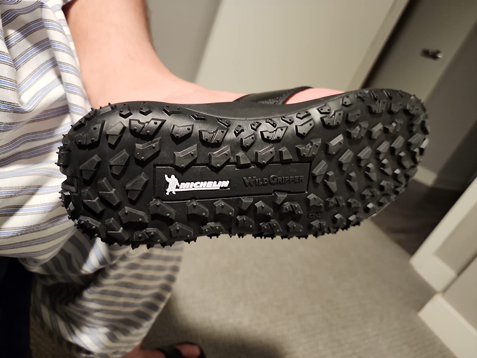 Amazon.com | Under Armour Men's Fat Tire T Flip-Flop | Sandals