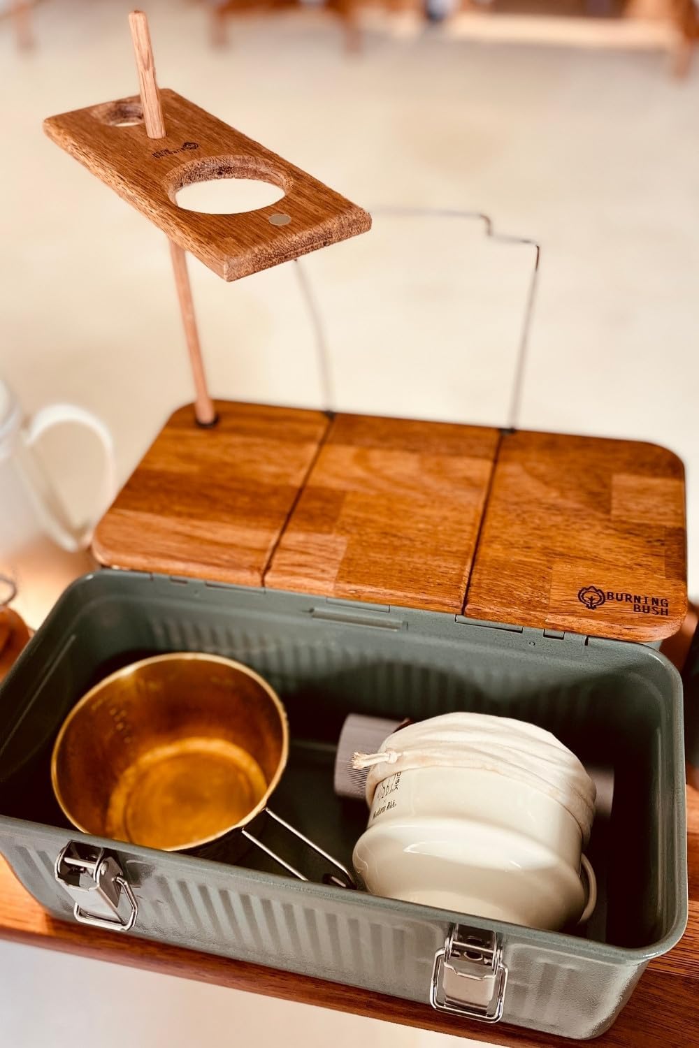 Amazon.com: Generic Burning Bush Wooden Table for Stanley Lunch Box ...