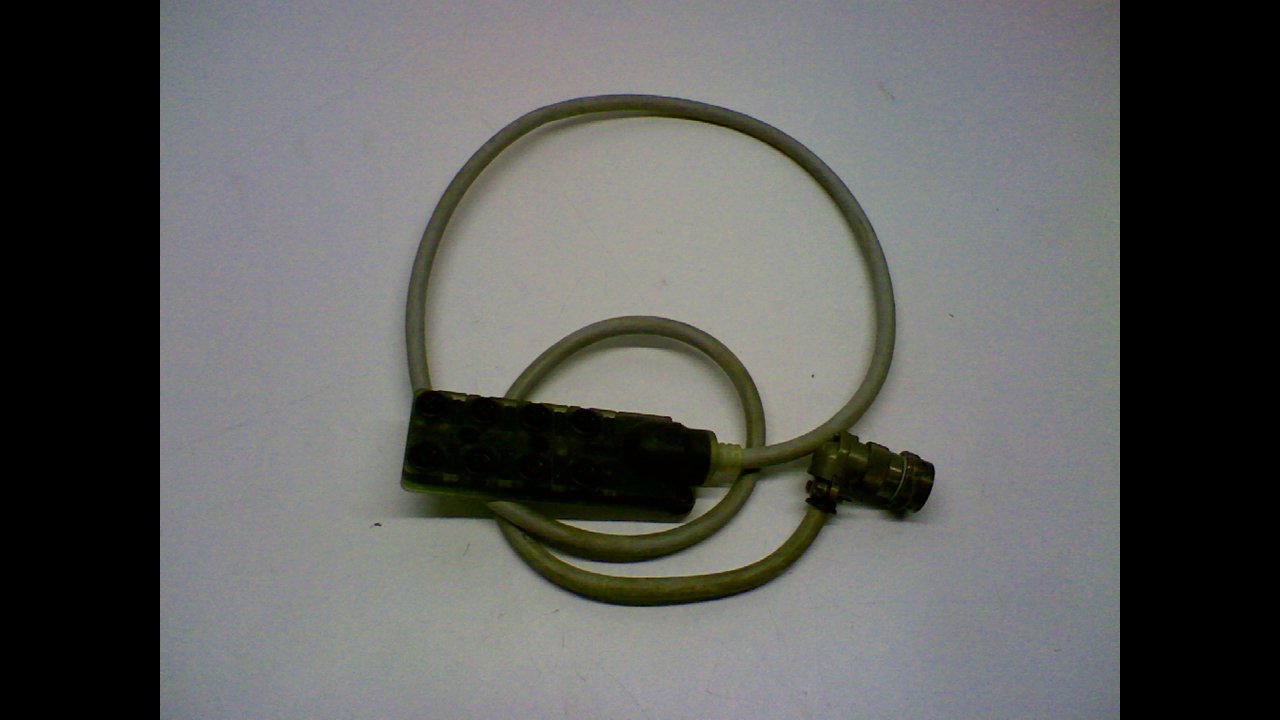 Murr Elektronik D-71570 4' 5" Multi Port Junction Block D-71570 4'' 5In ...