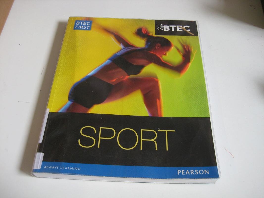 BTEC First in Sport Student Book (BTEC First Sport): Amazon.co.uk ...