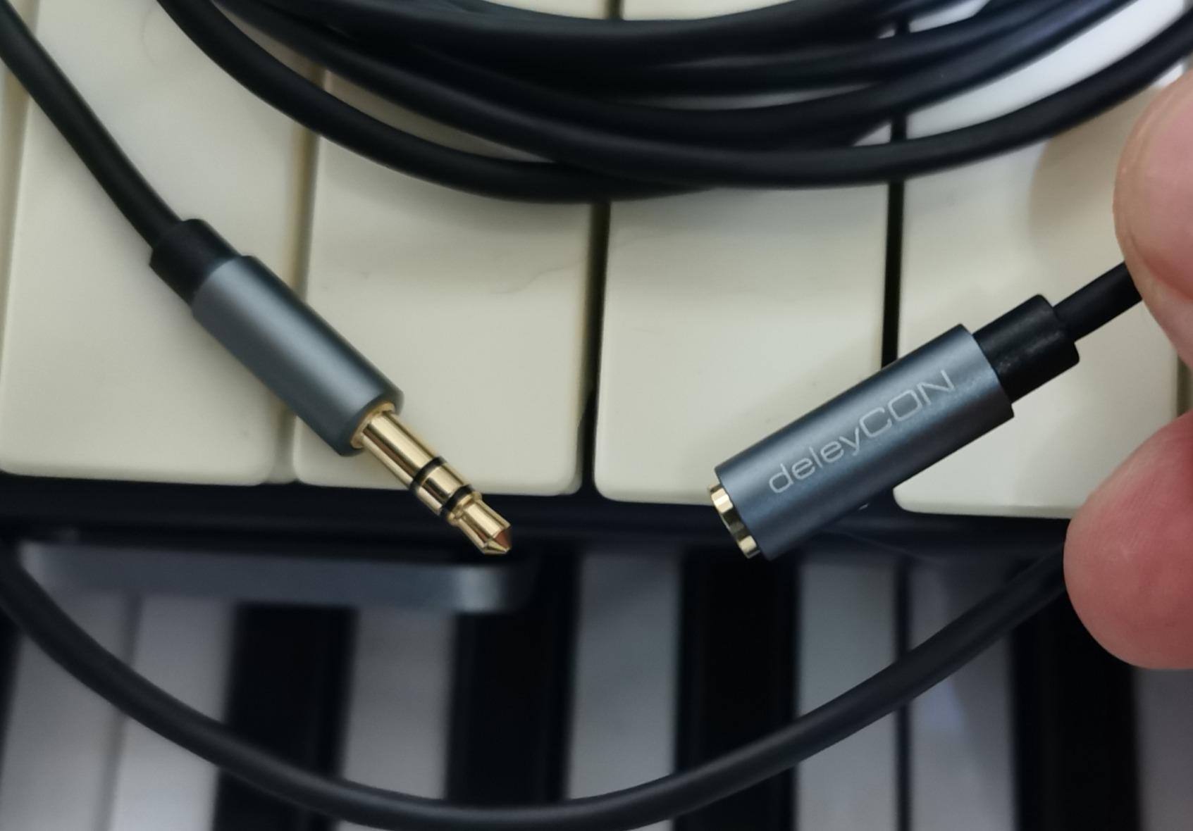 deleyCON 0.5m (1.64 ft.) Jack Audio Stereo Aux Cable Extension Cable 3 ...