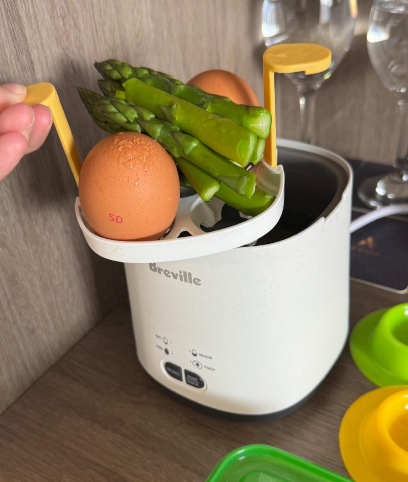 Breville the Eggspert 4 Up Egg Cooker, LEG400MTW : Amazon.com.au: Home