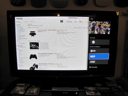 Amazon.com: Xbox One with Kinect (Day One Edition) : Video Games