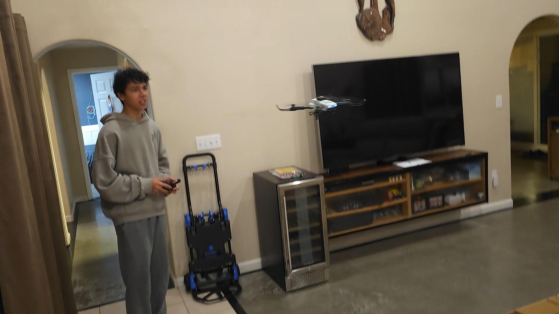 Watch TIZZY TOY drone unboxing and review on Amazon Live