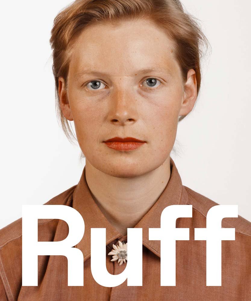 Amazon.com: Thomas Ruff: 9780854882601: Blazwick, Iwona, Ruff, Thomas ...