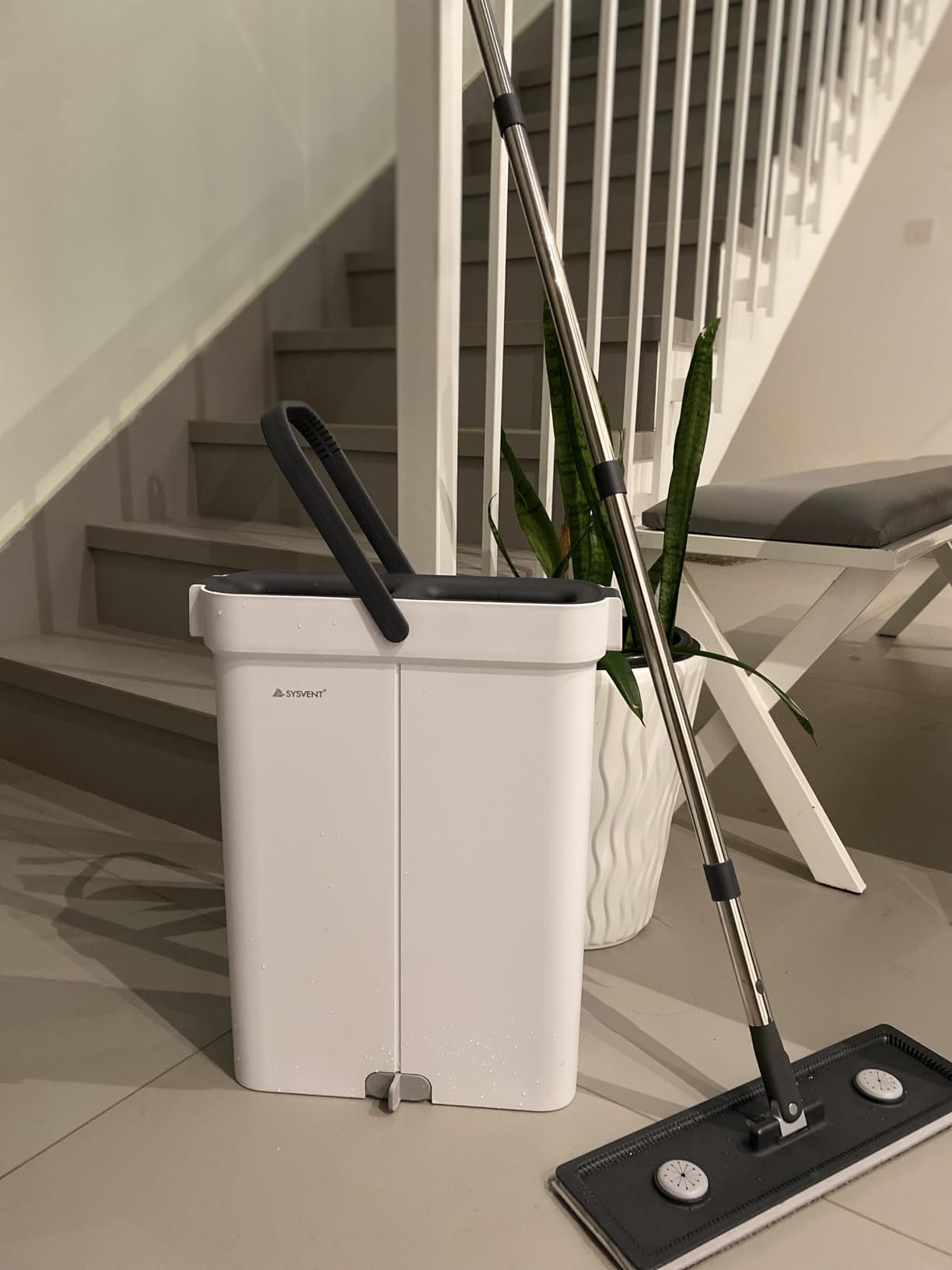 SYSVENT The Future Flat Mop with Bucket | 5 Microfiber Refills | Hands ...