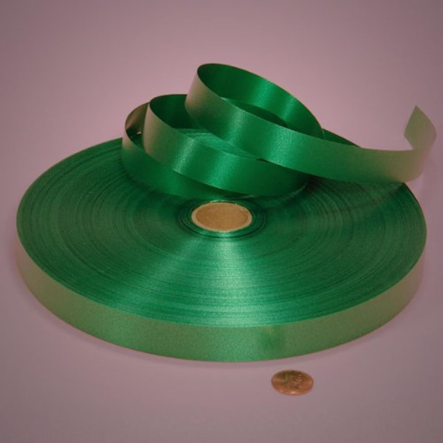 Amazon.com: Emerald Green Polyethylene Ribbons 3/4" X 250 Yards : Arts ...