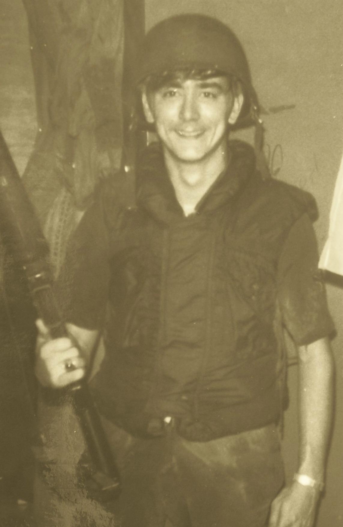 Amazon.com: Dear America - Letters Home from Vietnam [VHS] : Dear ...