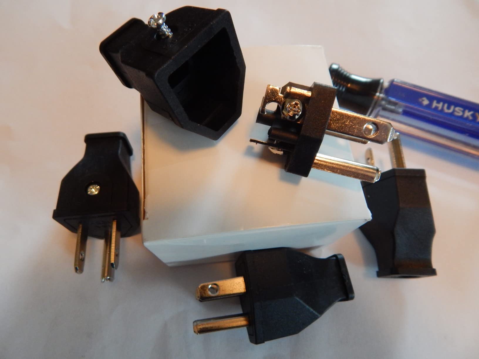 $1/mo - Finance Straight Blade Plug,15 Amp 120-125 Volt, 2Pole 3Wire ...