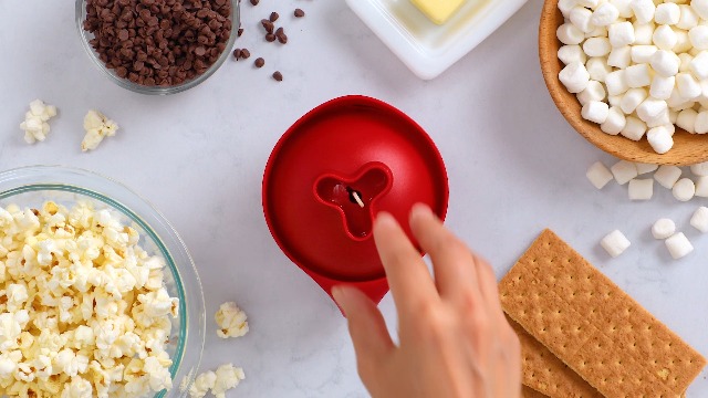 Watch Dash Popcorn Ball Maker Set of 4 on Amazon Live