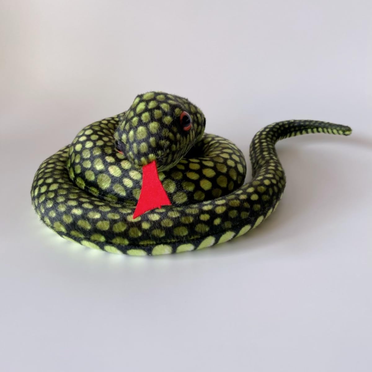 Amazon.com: NAVISSORY Animal Snake Plush Toys for Home Decor, Realistic ...