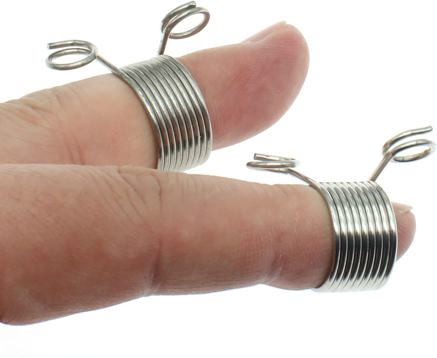 Amazon.com: FDXGYH 4 Pcs Stainless Steel Yarn Guide Knitting Thimble ...