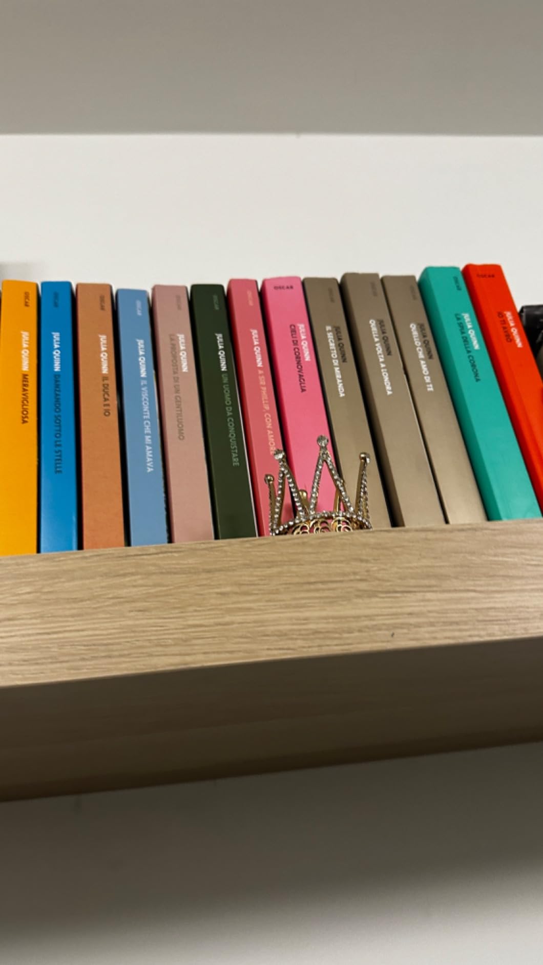 La spia della Corona : Quinn, Julia, Saba Sardi, Francesco: Amazon.it ...