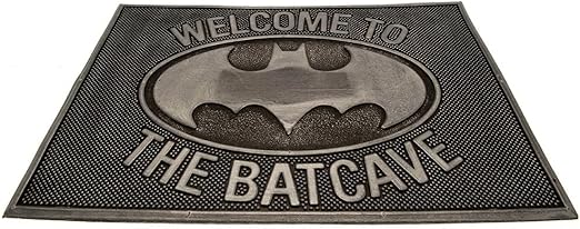 Amazon.com: Pyramid International gp85484 Batman Doormat, Print, Black ...
