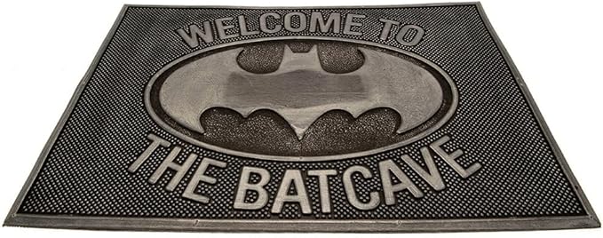 Amazon.com: Pyramid International gp85484 Batman Doormat, Print, Black ...