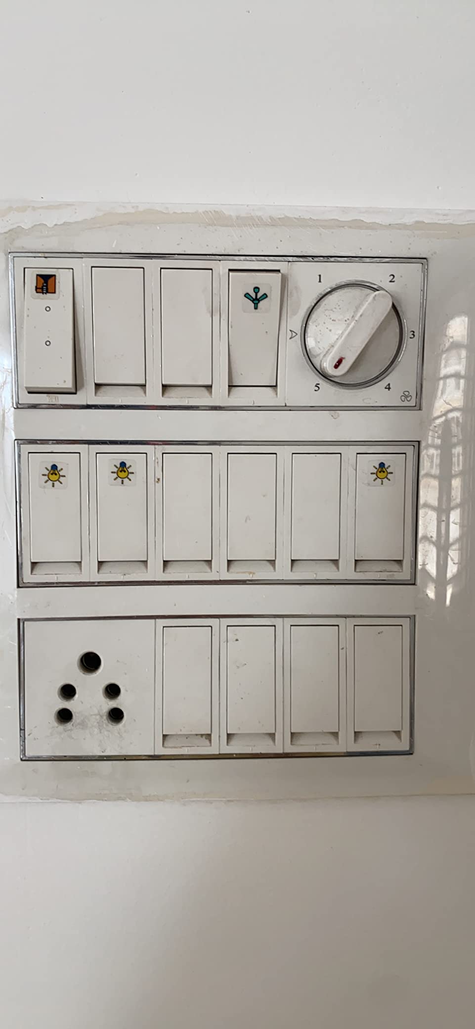 Kanuz Switch Id Label Sticker for Home Office Hospital Industry ...