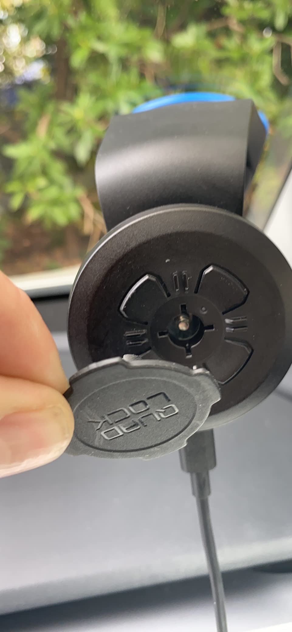 Quad Lock Wireless Charging Head for Car/Desk Mount: Amazon.co.uk ...