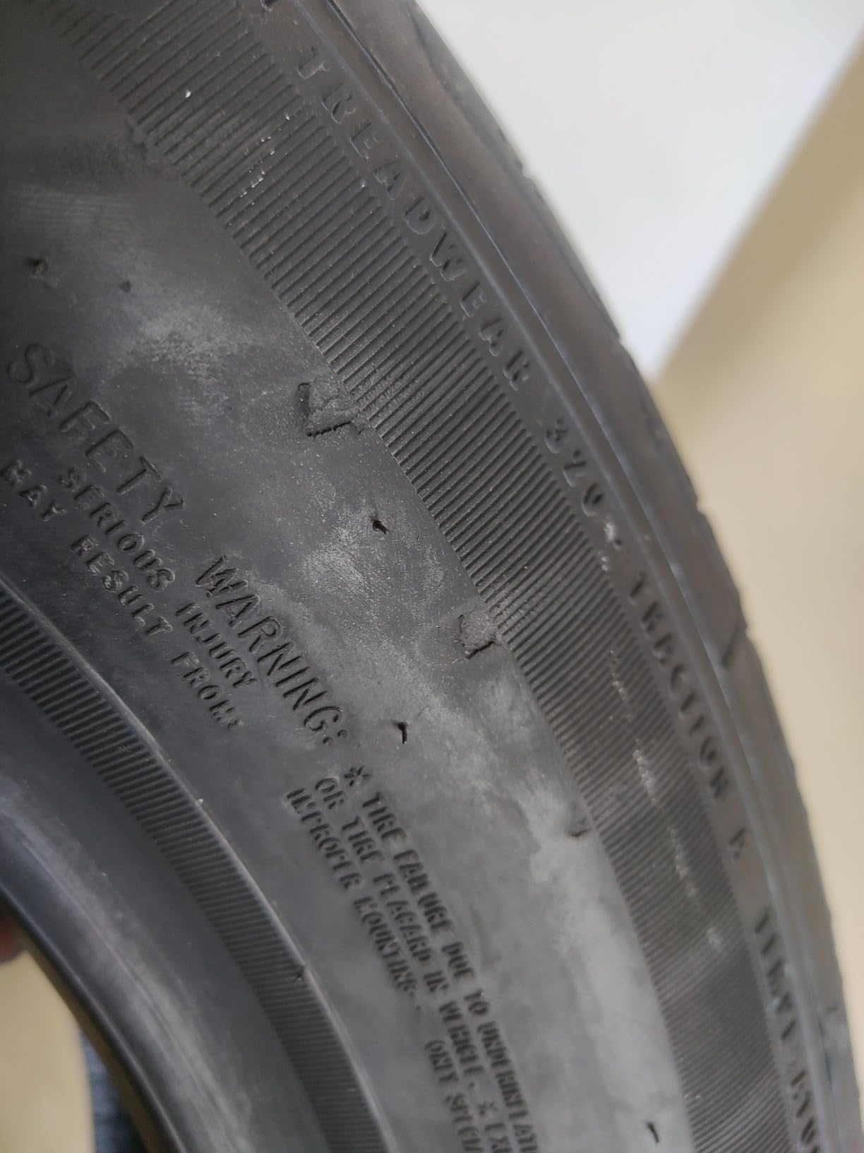Goodyear 185/65 R15 ASSURANCE TRIPLEMAX 88H Tubeless (TL) Car Tyre ...
