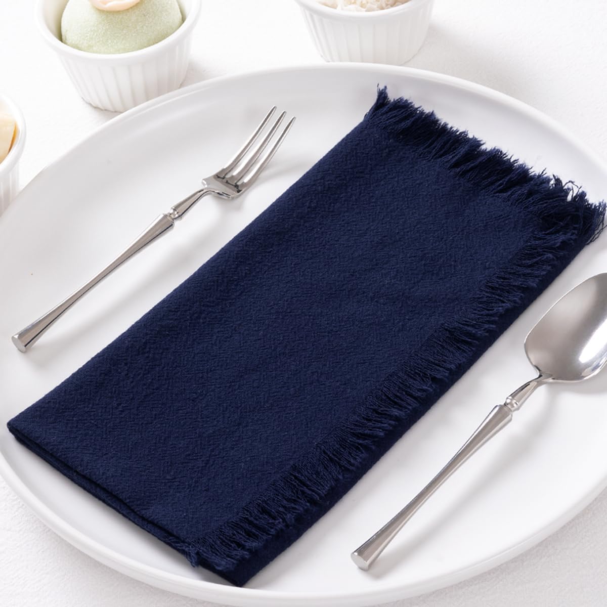 Amazon.com: DeZerlor 12 Pack Navy Blue Cotton Linen Napkins with Fringe ...