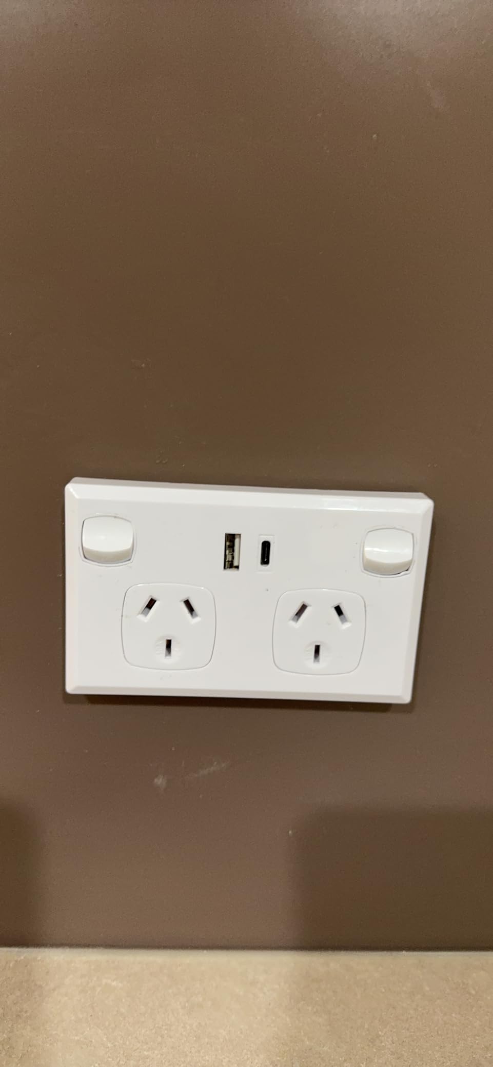 Double Power Point GPO Wall Outlet 10A Charging, 5V 3.6 Amp with USB A ...