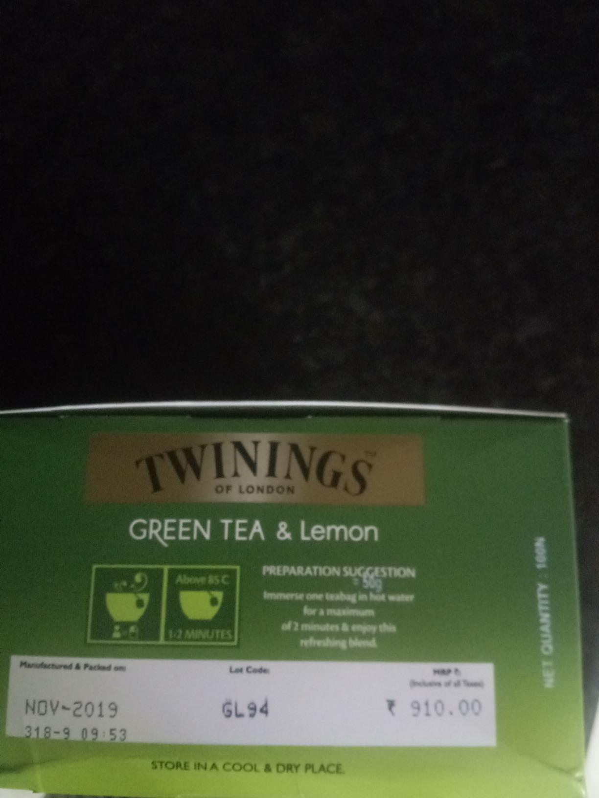 Twinings Superblends Energizing Matcha Cranberry & Lime Flavoured Green ...