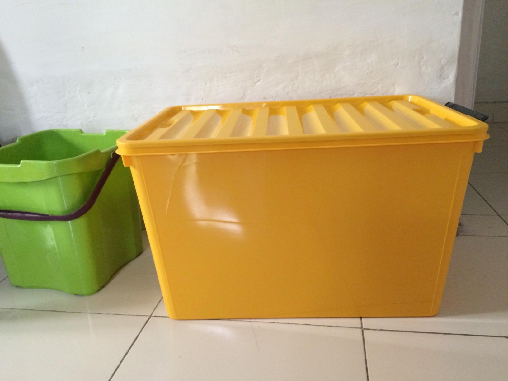 Lock & Lock Inplus Rectangular Easy Clip Storage Box, 60 L (Yellow ...