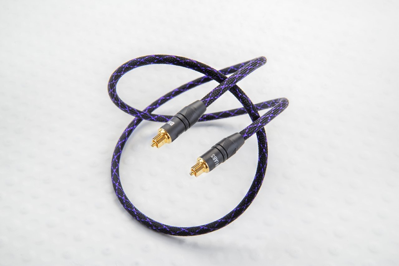 Amazon.com: DH Labs Glass Master Toslink Optical Cable 3.0 : Electronics