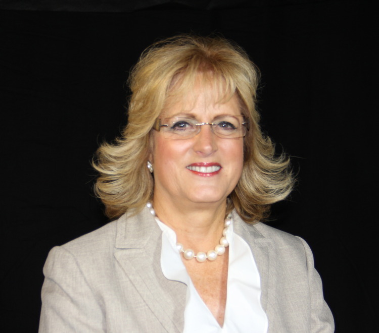Amazon.com: Abby H. Abildness: books, biography, latest update