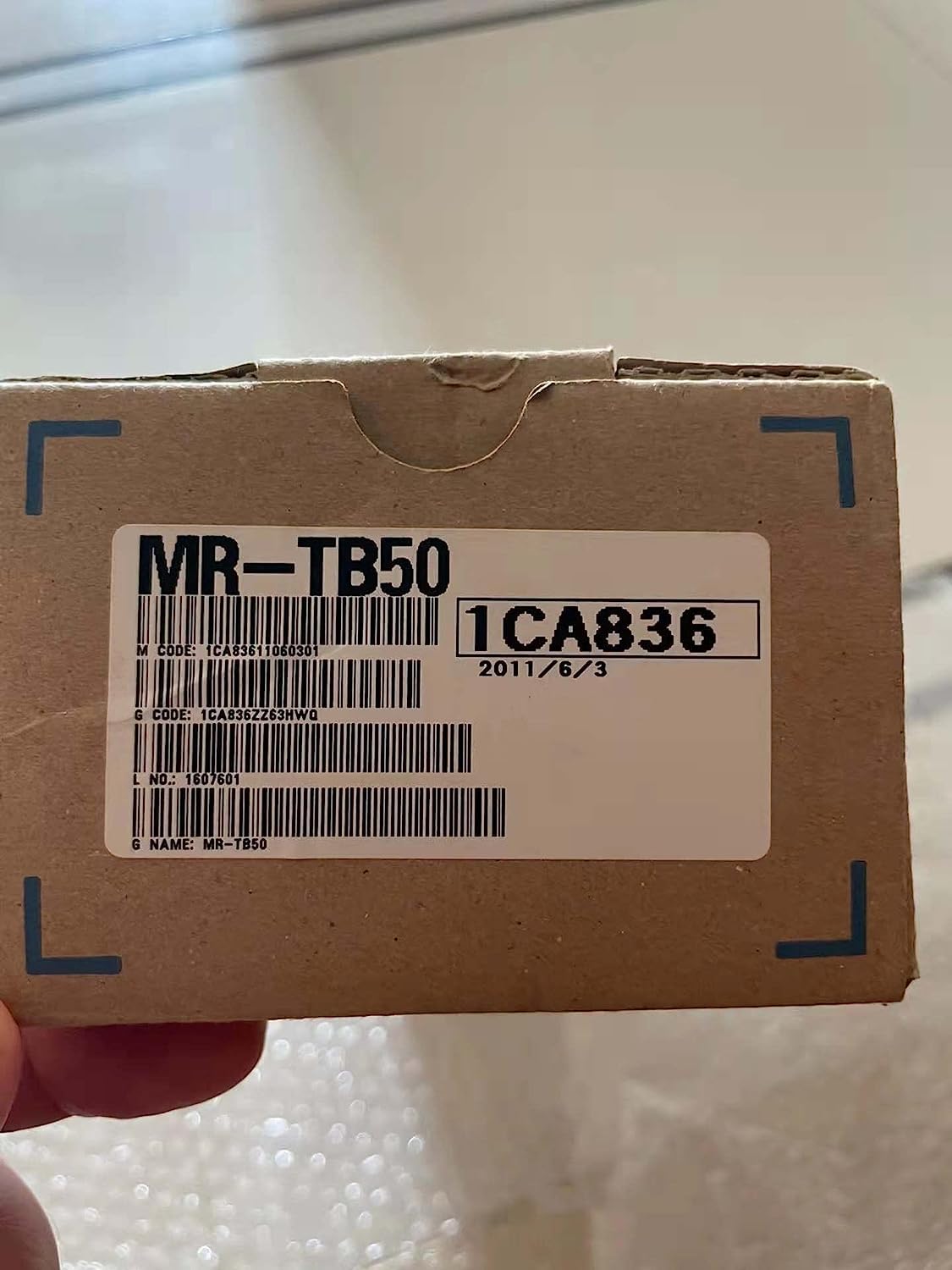 Amazon.co.jp: MR-TB50 中継端子台 (50ピン) : 産業・研究開発用品