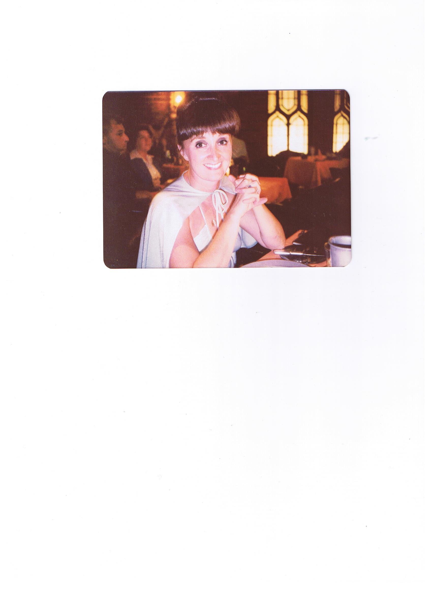 Amazon.com: Angelique Manon: books, biography, latest update