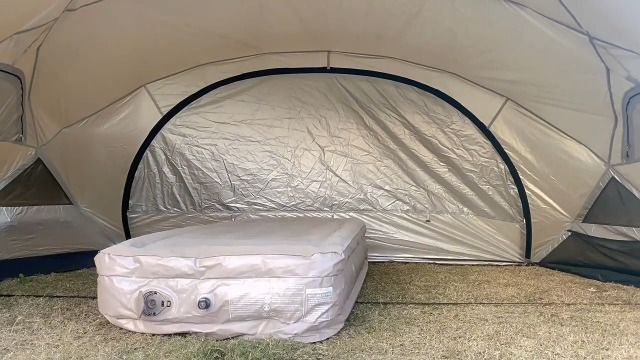 Amazon.co.jp: エアーマットレス シングル/ダブルサイズ 高さ40cm ワン