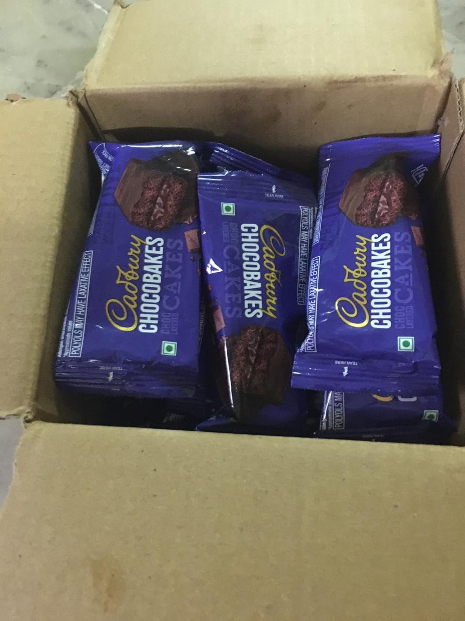 Cadbury Chocolate Chocobakes Choclayered Cakes, 114 Gram(Pack Of 4 ...