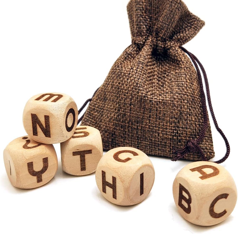 Amazon.com: Teacher Created Resources Foam Alphabet Dice (TCR20704 ...