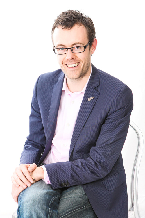 Amazon.com: Carl Bates: books, biography, latest update