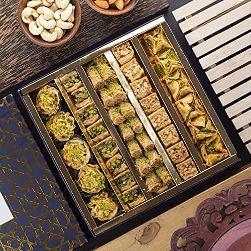 The Baklava Box Assorted Baklavas Pyramid, Finger, Cashew Square ...